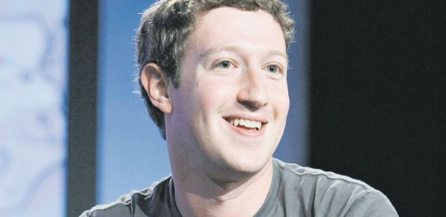 Time nombra personaje del año al creador de Facebook - EL PAÍS Uruguay